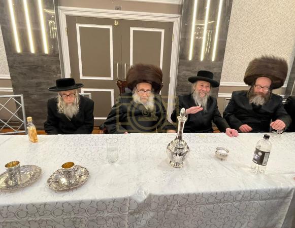 שמחת החתונה פון א אייניקל ביי כ"ק גאב"ד וואודריזש שליט"א - א בליק לייוו